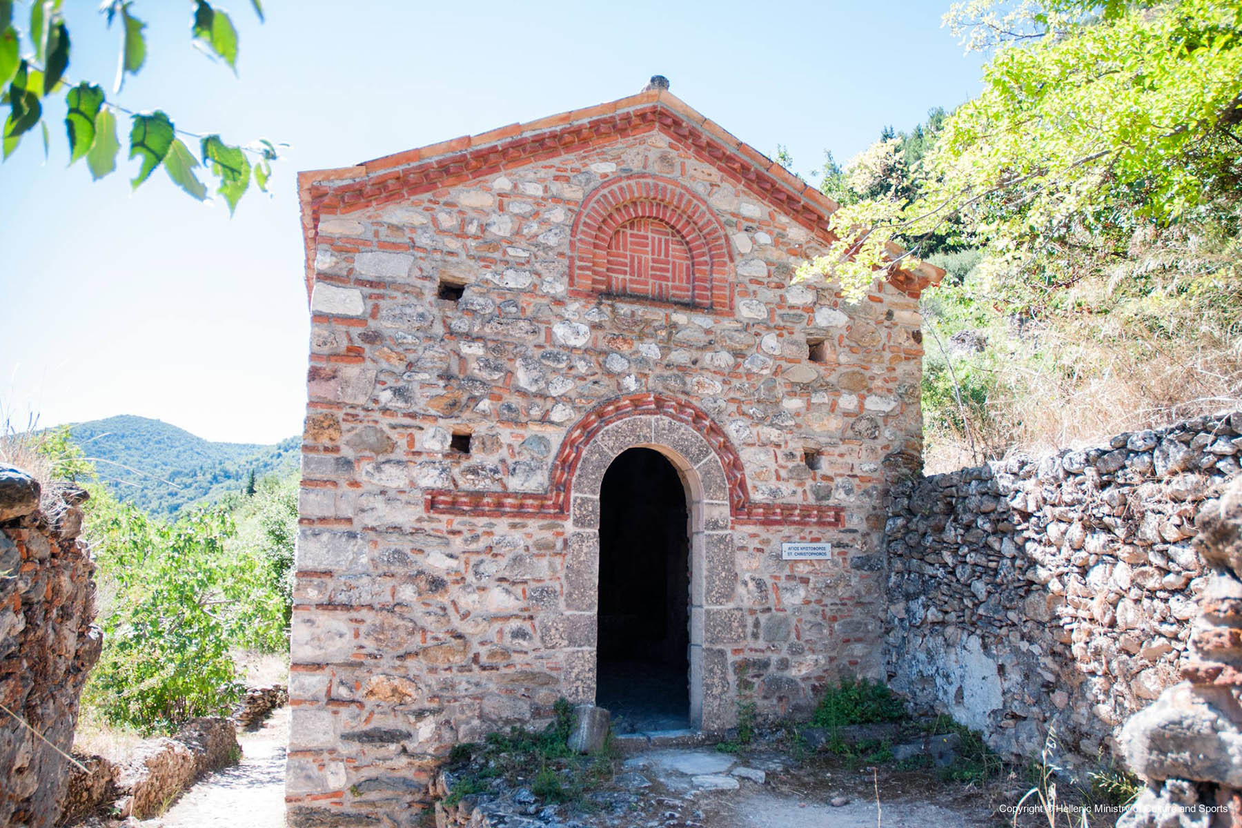 Virtual Tour - Mystras - The Chapels of Agios Georgios and Agios ...