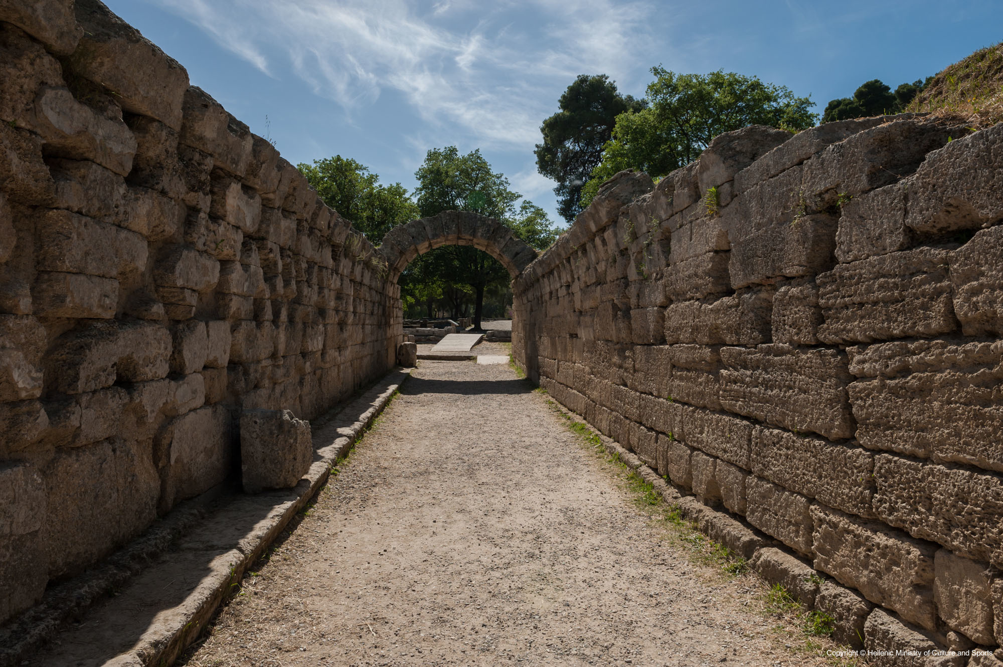 Virtual Tour - Olympia - The Krypte Stoa | Yougoculture